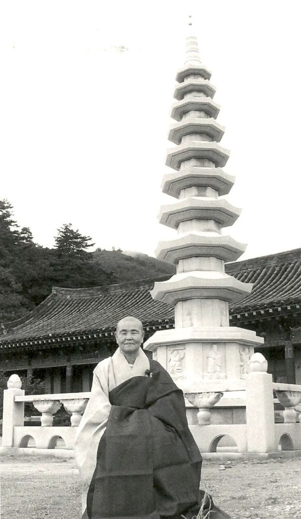 현각스님(玄覺, 1935生, 비구니) - biguni